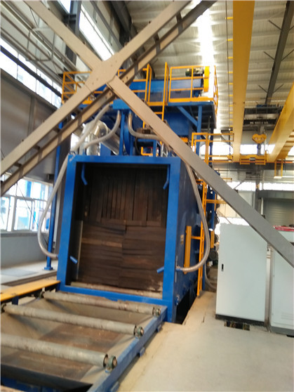 Quality Steel Structural 1.4M/Min roller conveyor type shot blasting machine For Sand Blaster for sale