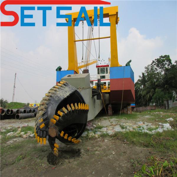 Quality Set Sail Hydraulic Canal Ports Dredging Machine Lakes Dams Cutter Suction Dredger for sale