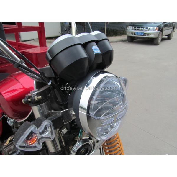 Quality 150cc Moto Taxi Tricycle with 1000kg Loading Capacity OPEN Body Type MOTORIZED for sale