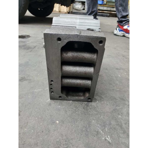 Quality 3072438 Cummins K19 Cylinder Head Material Casting Cylinder Head for sale