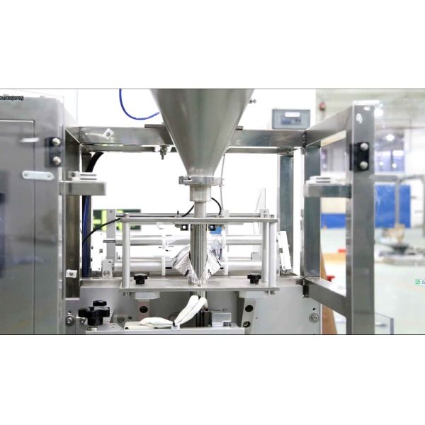 Quality High Precision Auto Weighing Packing Machine / Powder Material Packaging Machine for sale