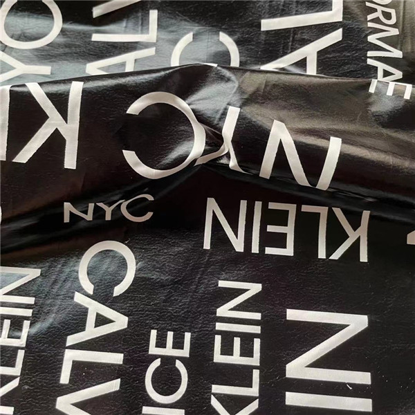 Quality Black Waterproof Winter Jacket Fabric 80GSM 50D 50D 150CM 100% Polyester for sale