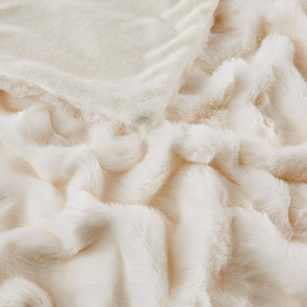 Quality Faux Rabbit Fur Blanket -250-350GSM Faux Rabbit，Solid， 100% polyester-Fleece, for sale