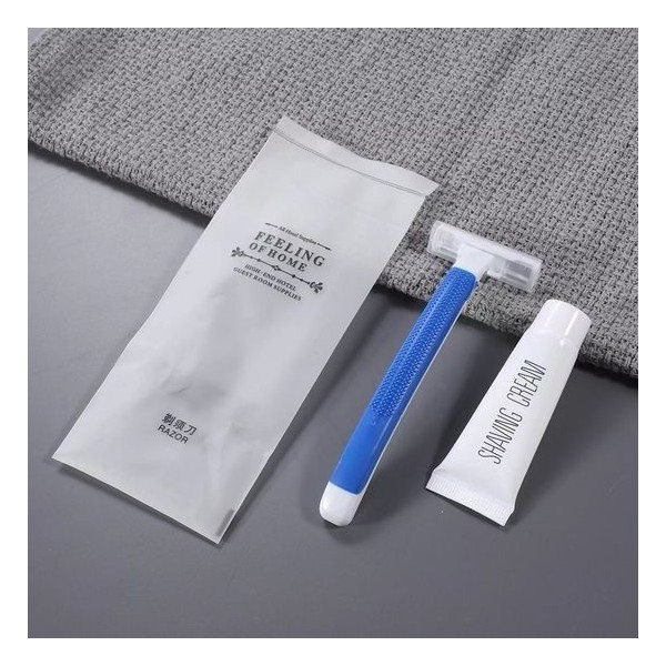 Quality 5 Star Hotel Amenities Sets Customized Logo Pet Friendly With Shampoo for sale
