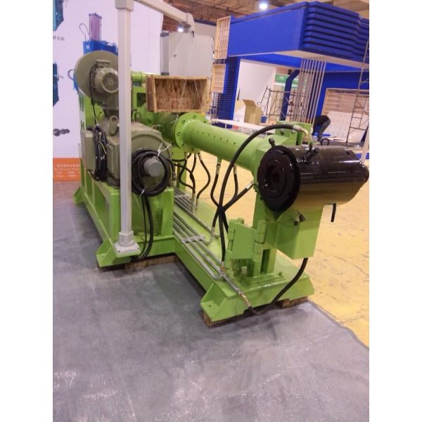 Quality Cold Feed Rubber Extruder for inner tube/tire tread for sale