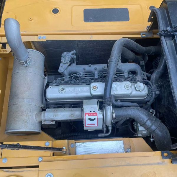 Quality High Work Efficiency Second Hand Sany215C-pro Excavator with 0.93m3 Bucket for sale