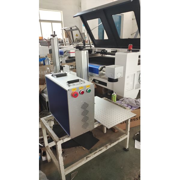 Quality Raycus Fiber Laser Marking Machine 20W 30W 50W 60W 80W 100W JPT Mopa M7 for sale