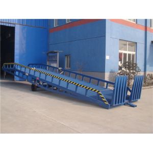 Quality Portable Mobile Yard Ramp Electric Dock Leveler 1200mm-1800mm Working Range for sale