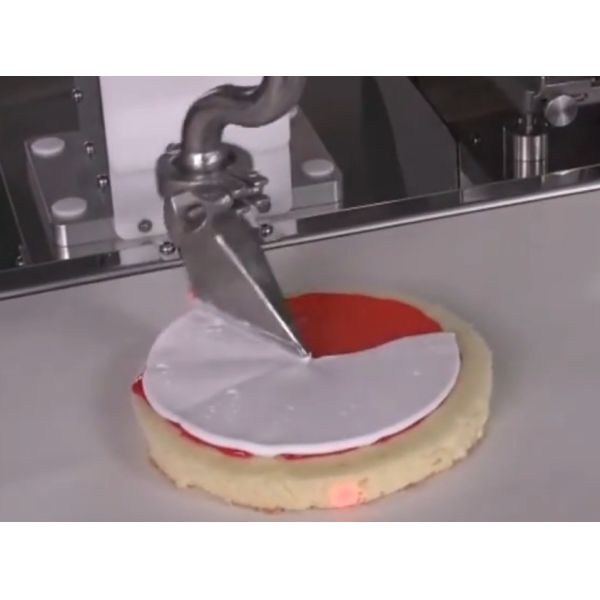 Quality 200KG Fully Automatic Cake Making Machine Ice Cream Spreading Decorating for sale