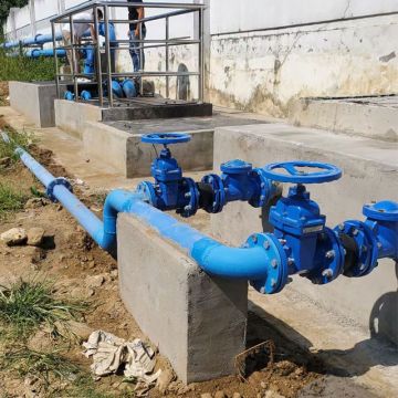 Quality PTFE F4 Battery Flow Meter Wine Flowmeter Food Grade Electromagnetic Flowmeter for sale