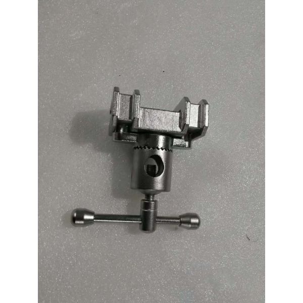 Quality 32x8mm Clark Socket Table Clamp For Mounting Leg Holder for sale