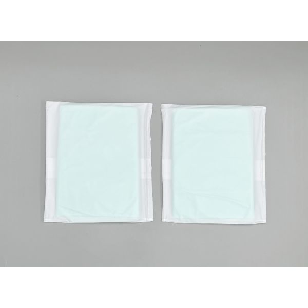 Quality Large Size Coverage Disposable Adult Bibs Elder Paper Anti Stain Customizable for sale