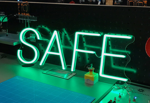 Quality Waterproofing Led Frontlit Sign High Durability Illuminated Sign Letters for sale