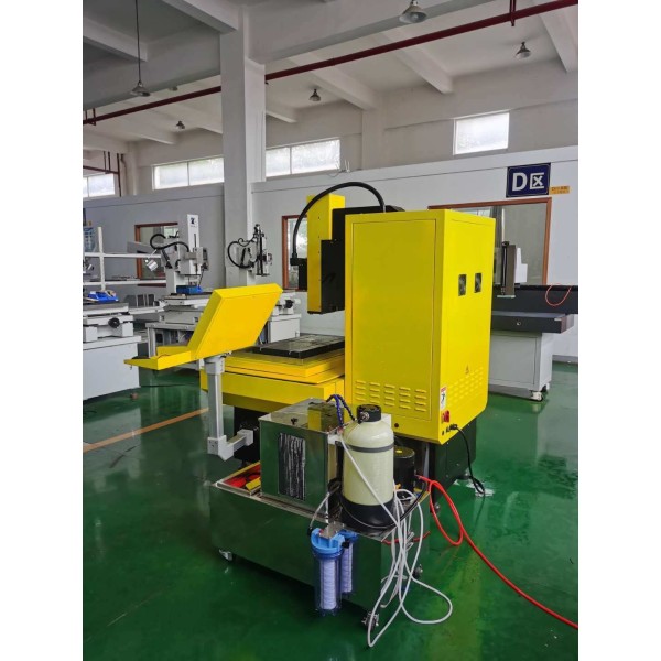 Quality EDM Small Hole Drilling Machine Sjd704c Economical CNC Machine Tools for sale