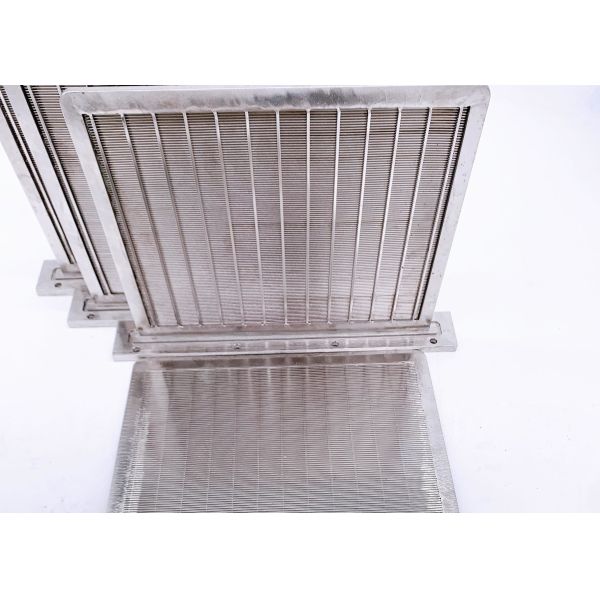 Quality Rectangular V Wire 1*2mm Stainless Mesh Screen 0.4mm Slot for sale