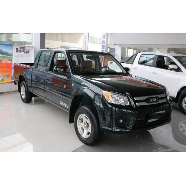 Quality 140km/H 2 Wheel Drive Pickup Trucks for sale