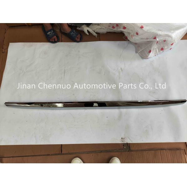 Quality 712W61110-0015 Shandeka C9H Middle Net Decorative Strip Heavy Truck Parts for sale