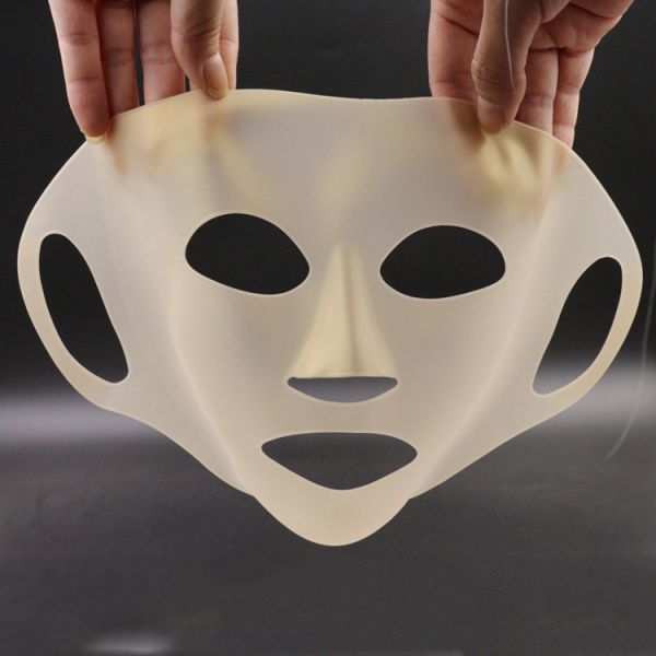 Quality Washable Odorless Silicone Sheet Mask , Scratch Resistant Silicone Face Cover for sale