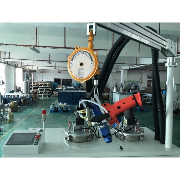 Quality glue dispenser Robot epoxy glue dispenser resin molding machine for sale