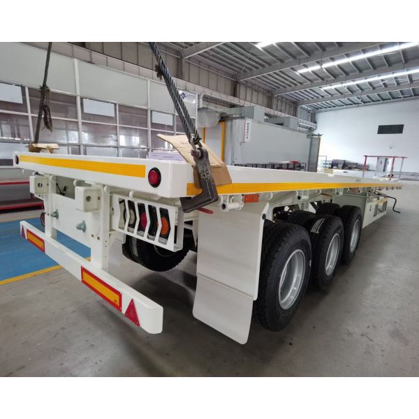 Quality Long Distance Hauling Tri-Axle Container Flatbed Semi-Trailers with 50T Load for sale