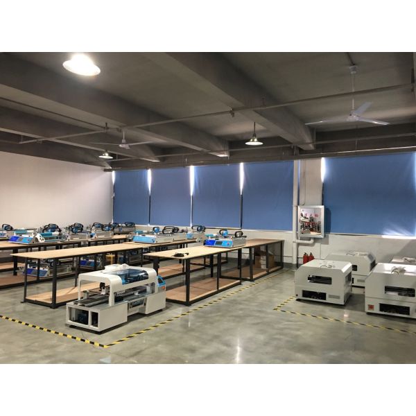 Quality High Accuracy 6 Kinds Desktop SMT Pick And Place Machine Charmhigh PCB Assembly for sale