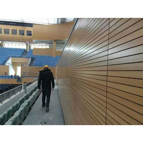 Quality 28/4mm Gym Veneer Linear Grooved Acoustic Wall Panels Sound Absorption Isolation Board for sale