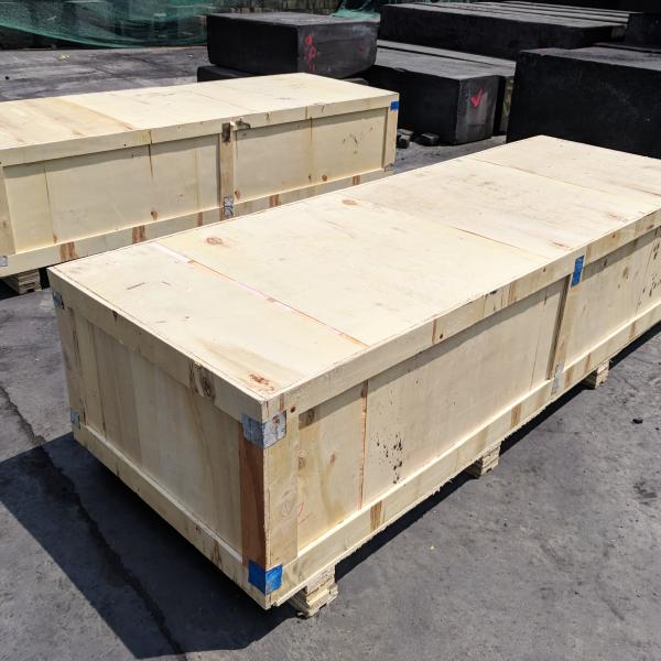 Quality EDM Industry Round Graphite Rods 8µm Grain Size Carbon Graphite Blocks for sale