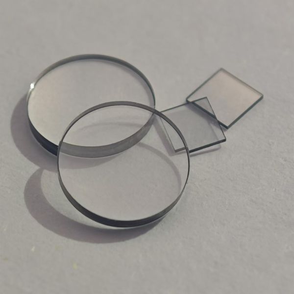 Quality Optcial Grade CVD HPHT Synthetic Diamond Low Nitrogen Content 1-20mm Size for sale