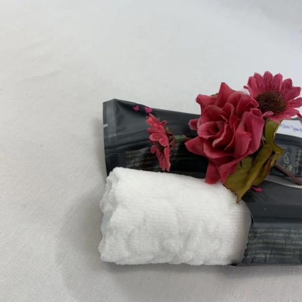 Quality Embossed Wet Microfiber Quick Dry Towels for sale