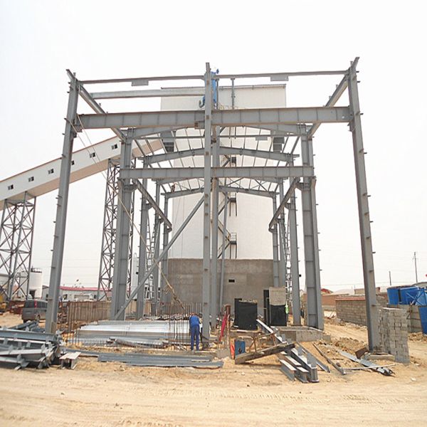 Quality Hot Rolled Steel Frame Building with Sliding or Rolling Door for sale