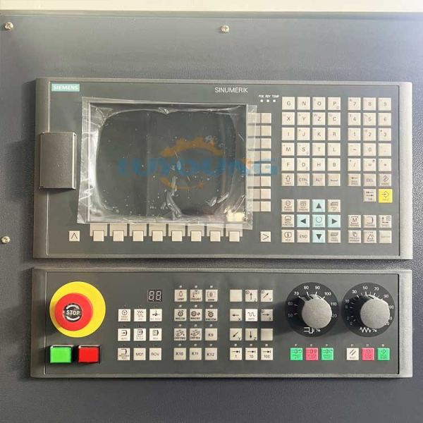 Quality Automatic Cnc Milling Machine Vmc650 4 Axis Cnc Turret Milling Machine For Metal for sale
