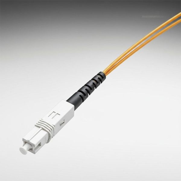 Quality LC Simplex 0.9mm Fiber Optic Pigtail with Low Insertion Loss for Telecom for sale