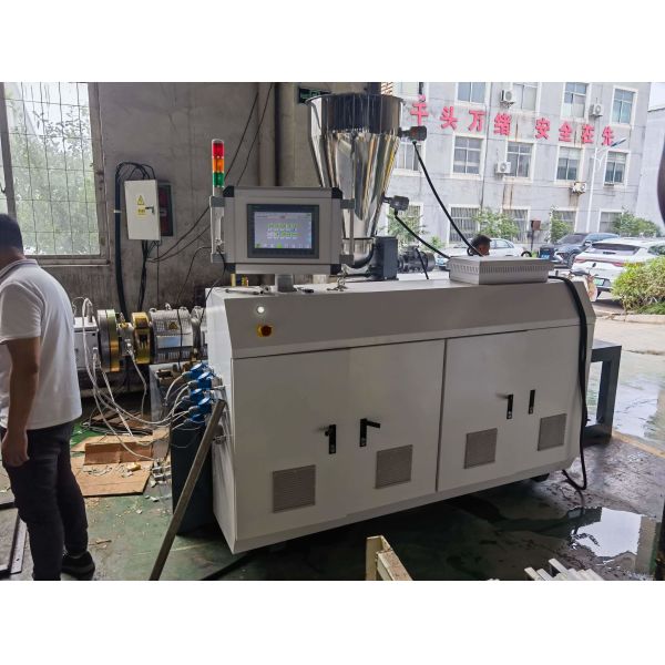 Quality Customized Plastic PVC Window Fence Wall Panel Profile Extrusion Machine for sale