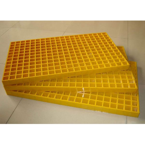 Quality Smooth Plastic Grating Panels,38 X 38 Hole Plastic Grate Flooring For Walkway for sale
