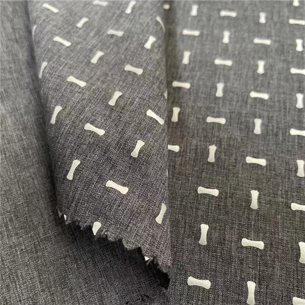 Quality 100% Polyester Foiled Cationic Winter Jacket Fabric Plain 75D*150D 120gsm 150cm Waterproof Breathable for sale