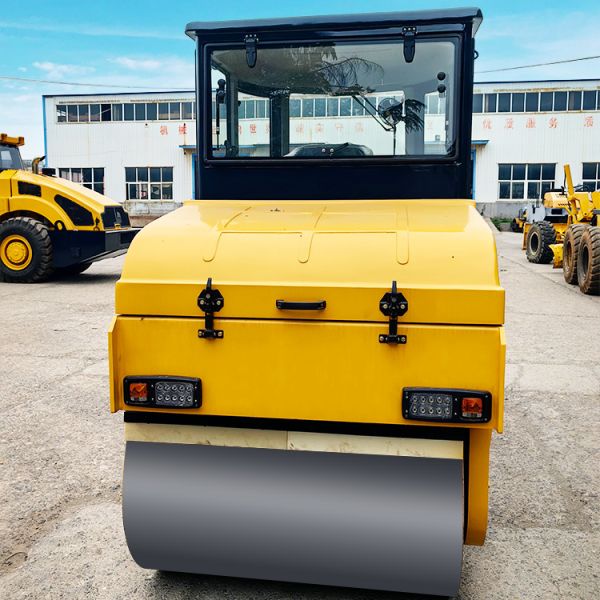 Quality 6ton 7ton 8ton Road Roller Diesel Vibratory Double Drum Road Roller Compactor for sale