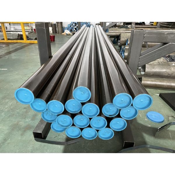 Quality ASTM Industrial Hydraulic Cylinder Pipe , E355 DIN2391 ST52 Precision Seamless Steel Tube for sale