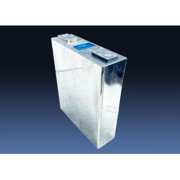 Quality 3.2V125AH Lithium Ion Prismatic Cells For Ev With Extended Temperature Range for sale