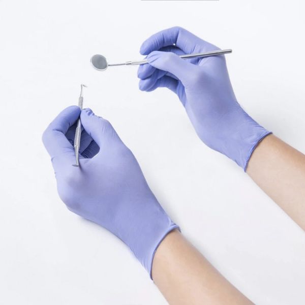 Quality Smooth Disposable Medical Gloves 100% Nitrile Examination Gloves for sale