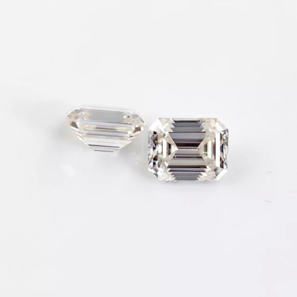 Quality IGI Certified 4+ct Lab Created CVD Diamond Long Emerald Cut For Jewelry Decoration for sale