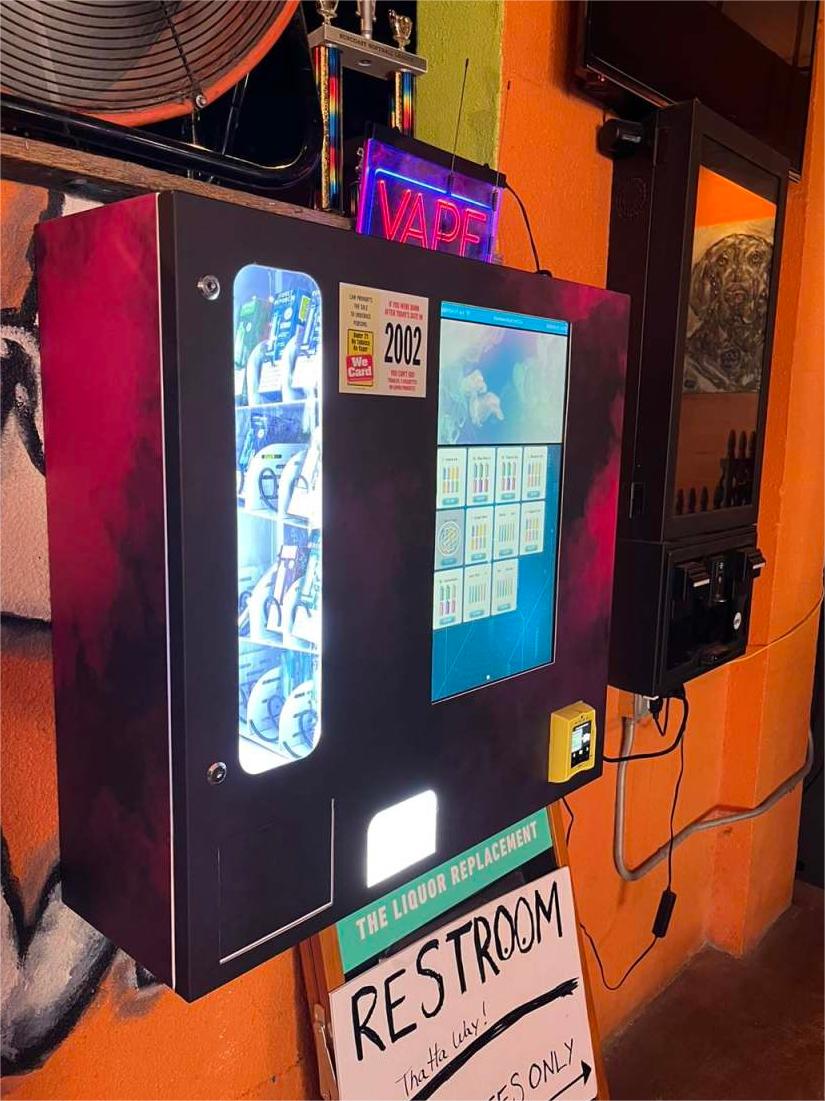 Wall-mounted Mini Smart Vape Vending Machine for E-cig Tobaco With Age Recognition System