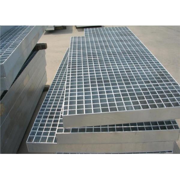 Quality Lightweight Carbon Steel Walkway Grating Black / White Great Load Bearing for sale