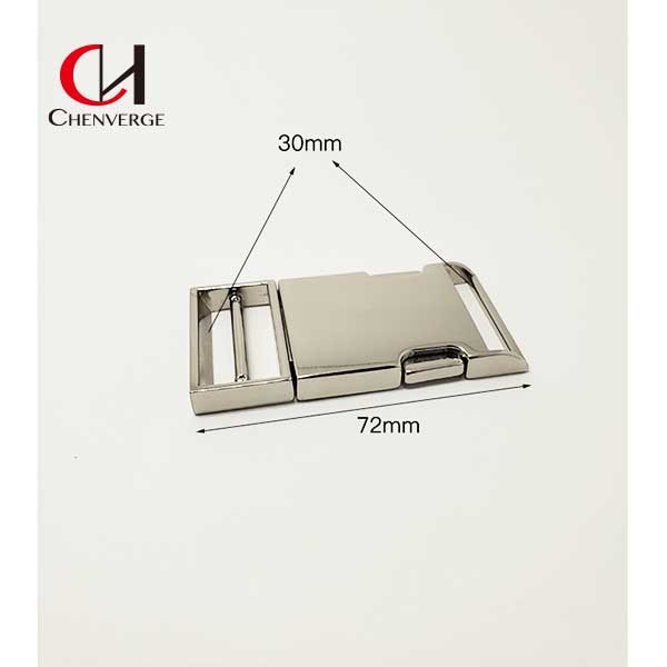 Quality Metal Zinc Alloy Bag Belt Buckle Multipurpose Erosion Resistant for sale