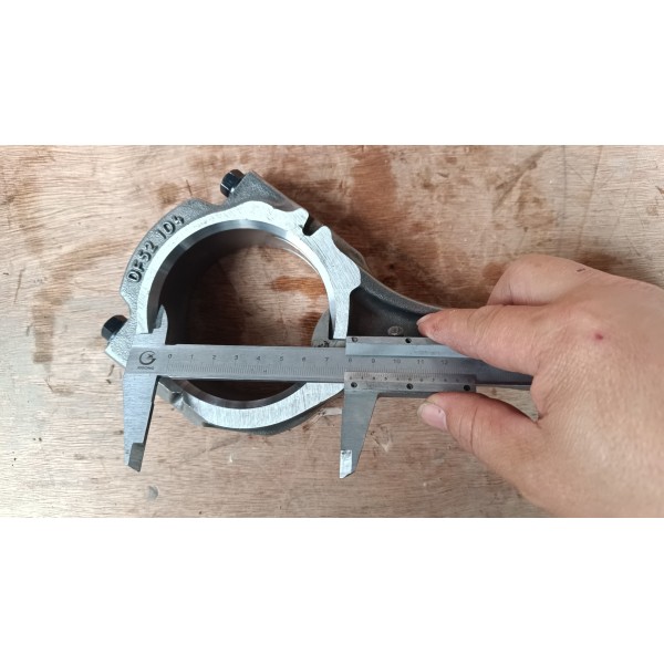 Quality LGMC 4944670 Connecting rod Diesel Engine Turbocharger Parts for sale