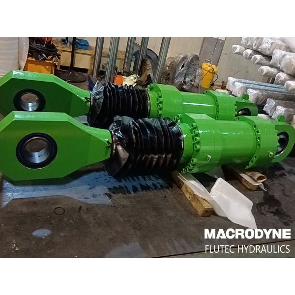 Quality Durable Heavy Duty Hydraulic Cylinder Carbon Steel For Steel Industry for sale