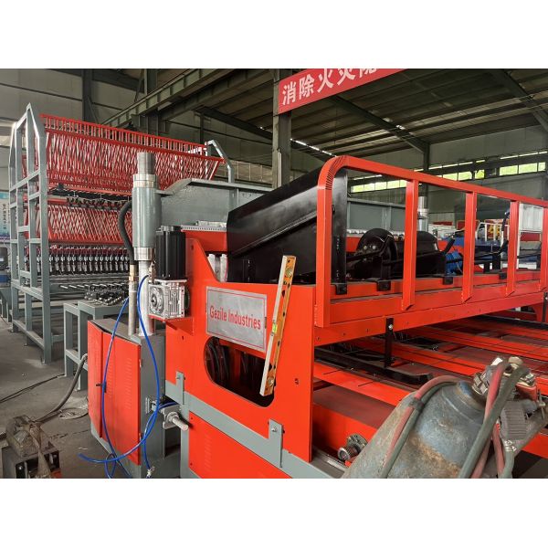 Quality Welding Speed 60-90 Times/Min Automatic Mesh Welding Machine For 2500mm Width for sale