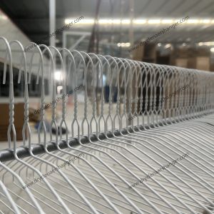 Quality Notched Shape Laundry Wire Hanger 16 Inch White Painted for sale