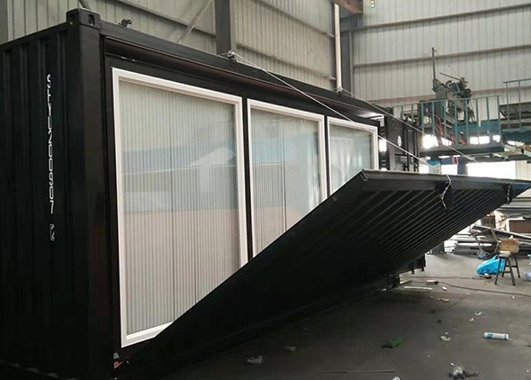 Quality 20 HC Prefabricated Expandable Shipping Container House for sale