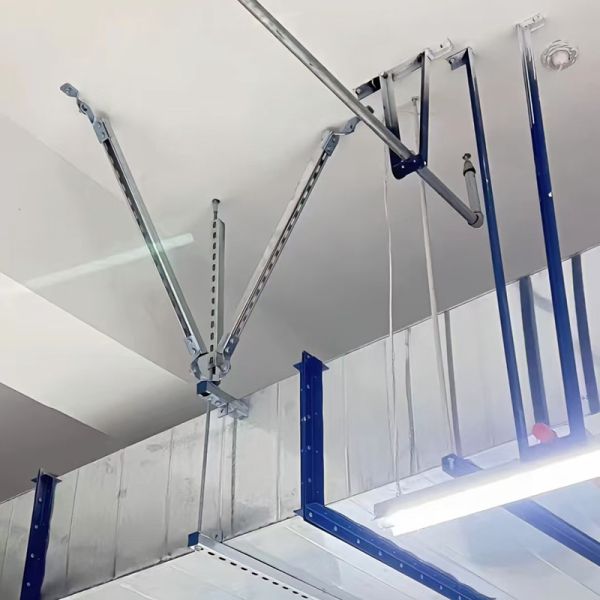 Quality OEM Longitudinal Duct Seismic Bracing Clamp Hangers For Pipe Shockproof for sale