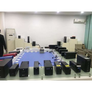 Quality 3KVA Pure Sine Wave Line Interactive UPS CPU Integrated Control Technology for sale